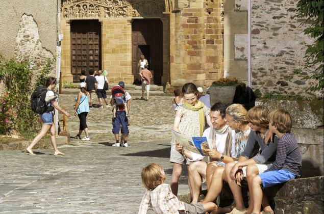 Discover Conques | Aveyron tourism